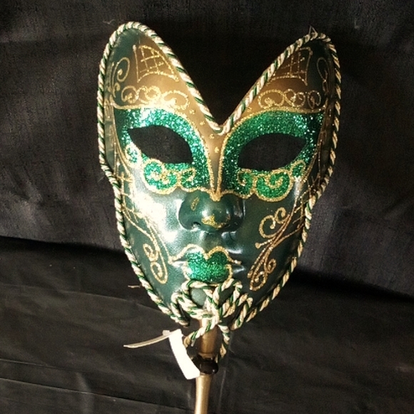 Italian | Accessories | Venetian Full Face Mask On Long Dowel Stick ...